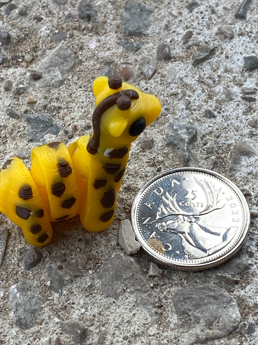 Adorable 3D Printed Micro Giraffe Fidget – Canadian Cutters